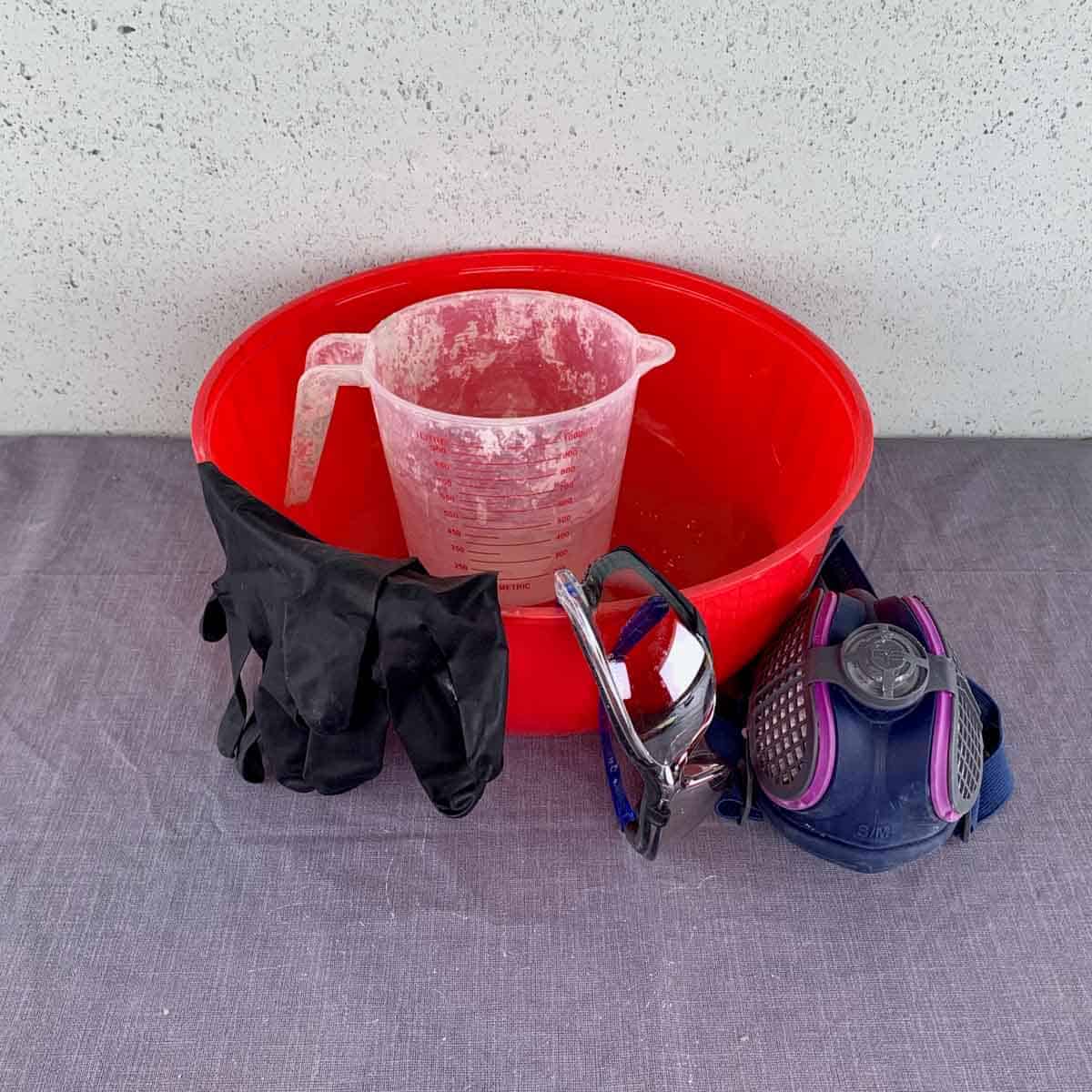 Make a Fluted Concrete Planter (Using Straws) - Artsy Pretty Plants