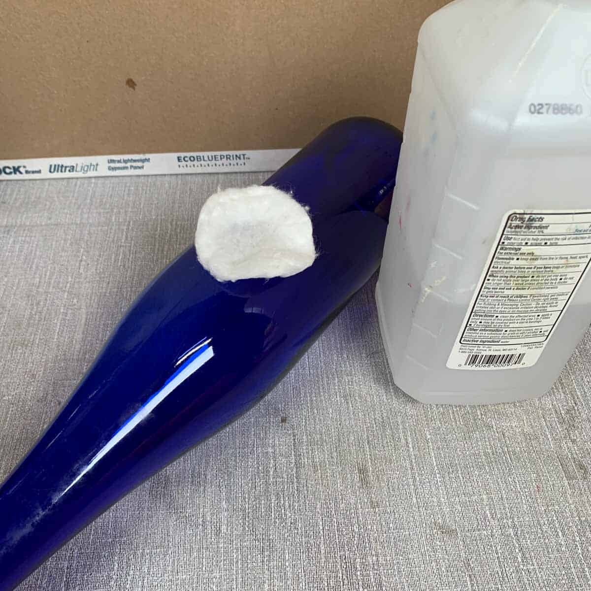 DIY Hydro Dip Bottles With Spray Paint (Cheap & Easy) - Artsy Pretty Plants