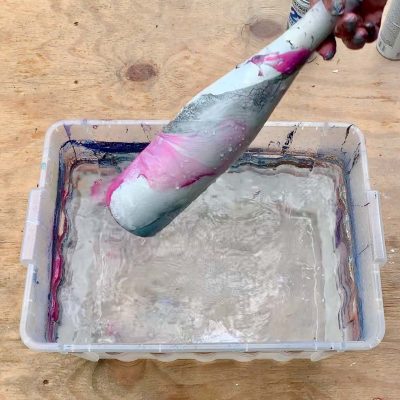 DIY Hydro Dip Bottles With Spray Paint (Cheap & Easy) - Artsy Pretty Plants