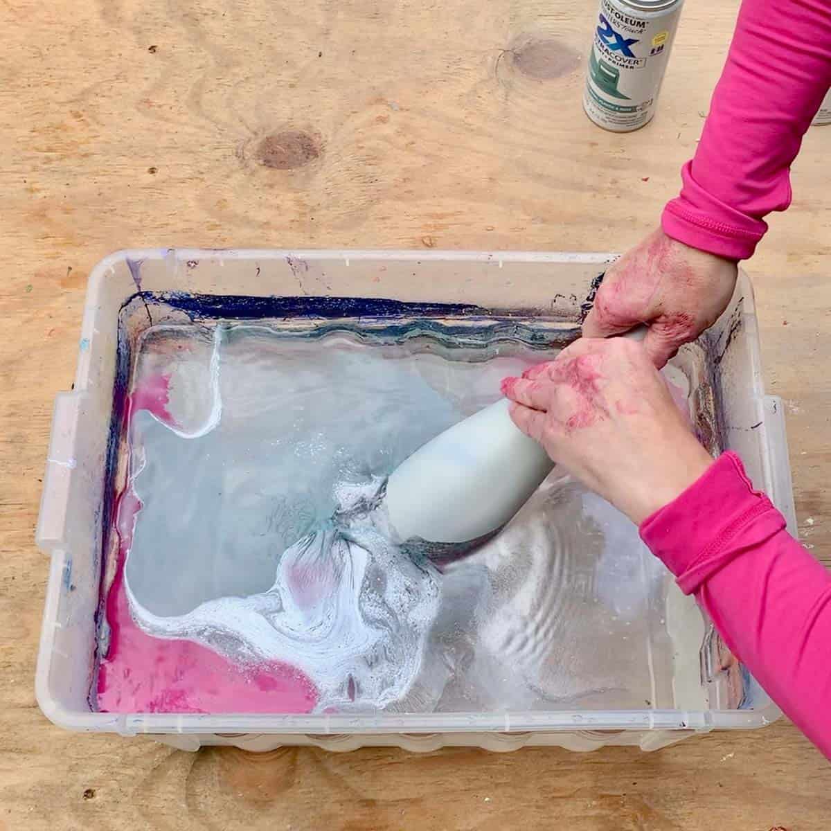 DIY Hydro Dip Bottles With Spray Paint (Cheap & Easy) - Artsy Pretty Plants
