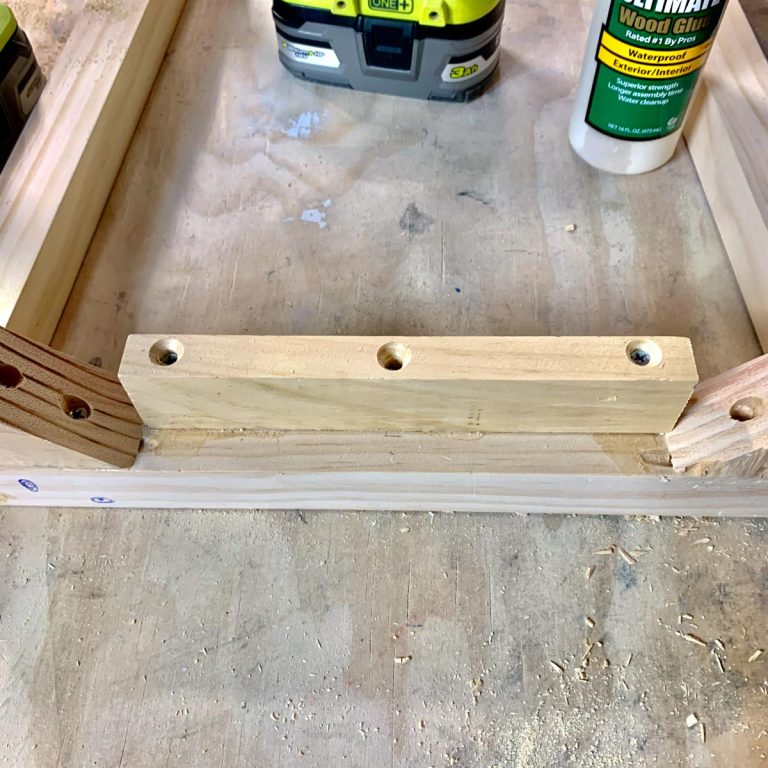 The Perfect DIY Plant Stand: Indoor/Outdoor - Artsy Pretty Plants