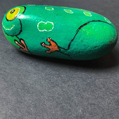 DIY Cute Painted Frog Rock - Artsy Pretty Plants