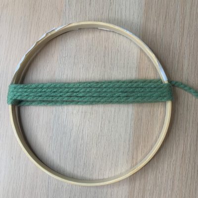 Modern DIY Yarn Ring Wall Art Hanging - Artsy Pretty Plants