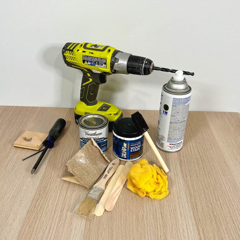 Make Beautiful DIY Moss Wall Art - Artsy Pretty Plants