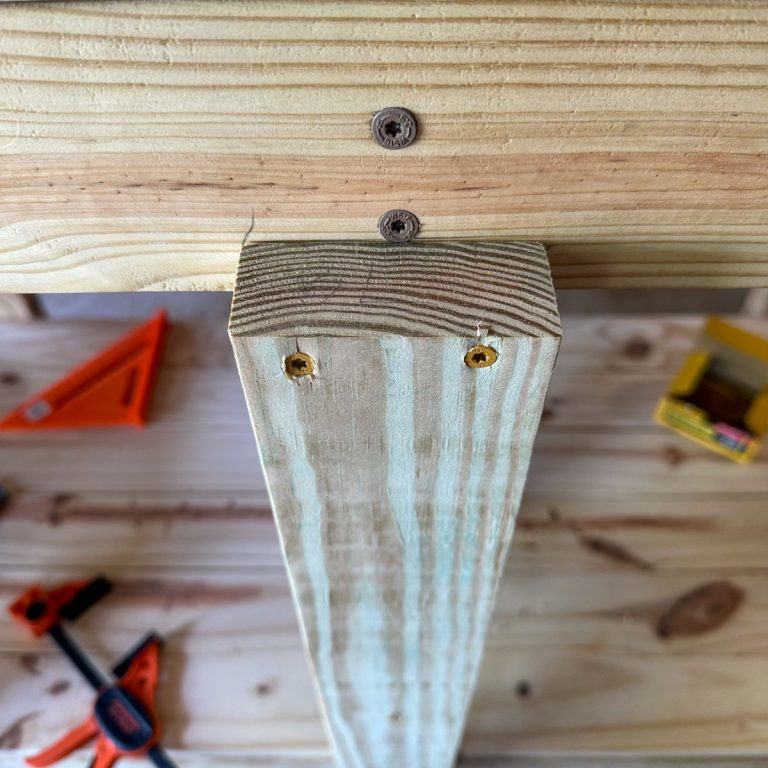 Make A DIY Potting Bench With Helpful Features (& Free Plans) - Artsy ...